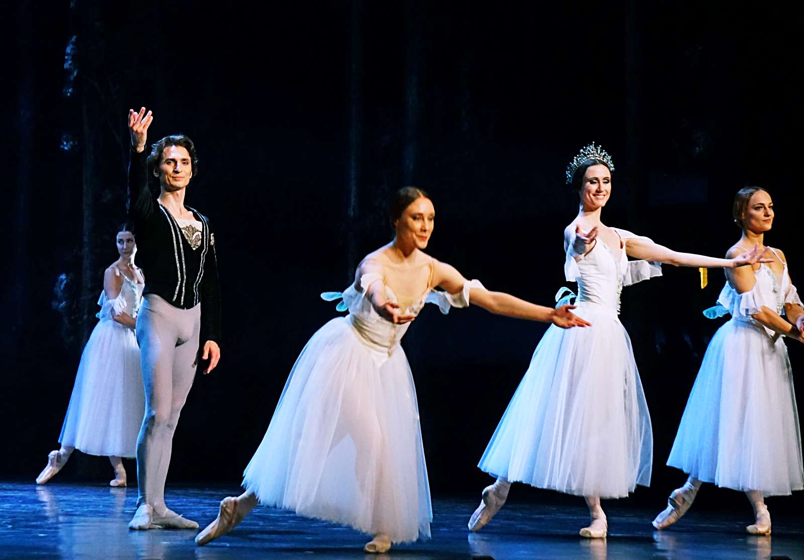 Staatsballett Berlin - Giselle - Corona - Yolanda Correa - Dinu Tamazlacaru