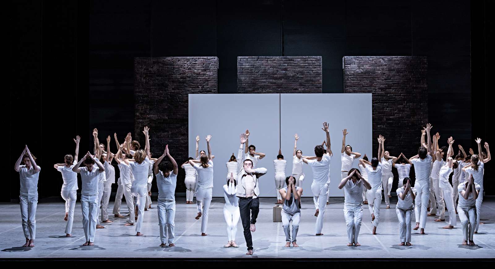 Hamburg Ballett - John Neumeier - Dona Nobis Pacem - Johann Sebastian Bach