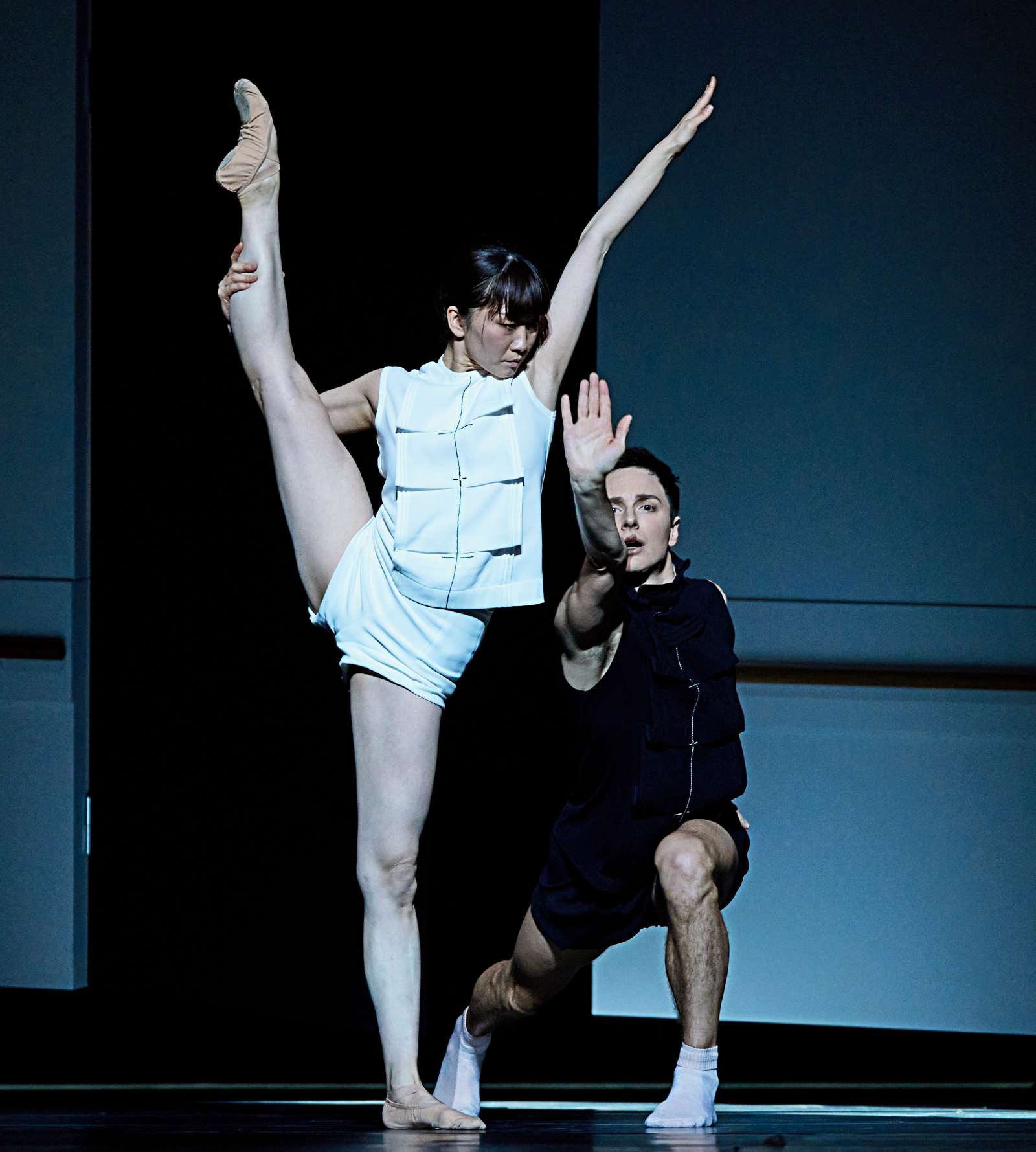 Staatsballett Berlin - 2 Chapters Love - Sol Léon - Sharon Eyal