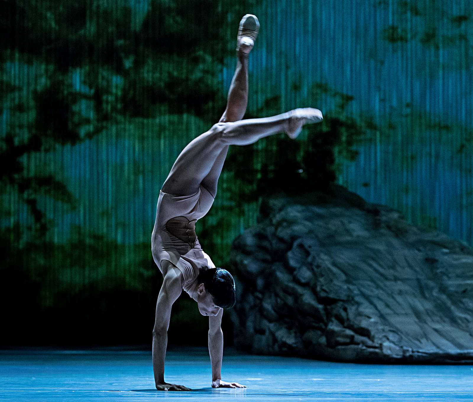 Staatsballett Berlin - Edward Clug - Ein Sommernachtstraum