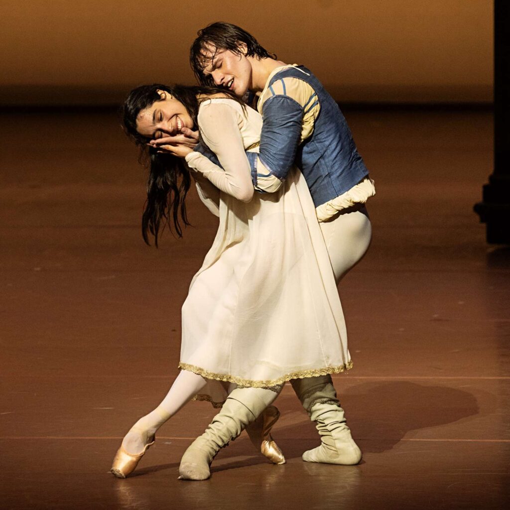 Hamburg Ballett - Jacopo Bellussi - Abschied - Ana Torrequebrada ...
